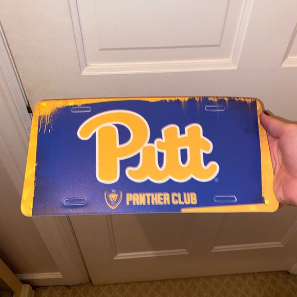Wall Decor | Pitt License Plate | Poshmark